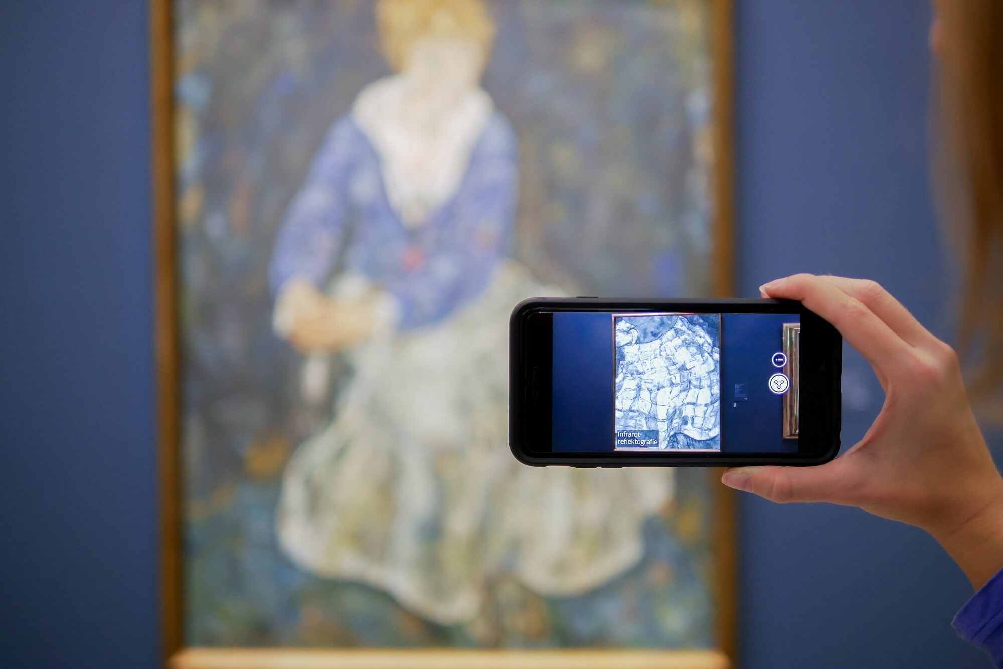 Augmented Reality by Artivive kisses art into the modern age » EDTECH ...